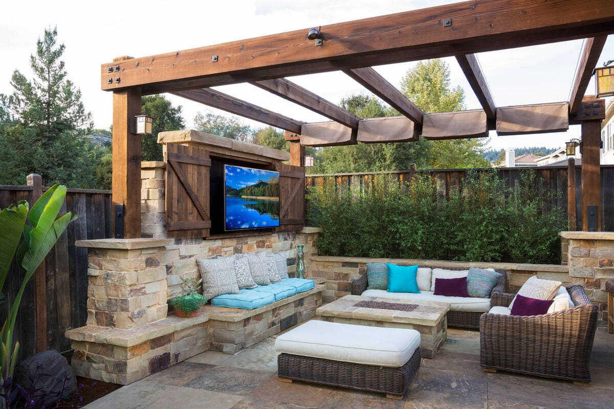 17+ Stunning Rectangle Patio Ideas & Layouts Perfect for Any Home (2024)